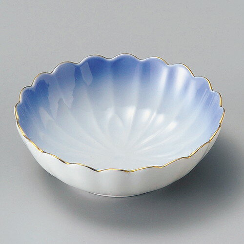[商品名]　渕金花型小鉢(コバルト)[素材]　磁器[寸法]　φ11.2 x 3.7cmお店からご自宅まで、季節を問わず、様々なシーンでご利用いただける商品です。[ φ11.2 x 3.7cm ] 磁器 日本製 一部の商品はメーカーよりお取り...
