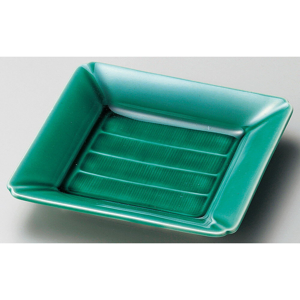 [商品名]　織部調正角皿[素材]　磁器[寸法]　17 x 17 x 3cmお店からご自宅まで、季節を問わず、様々なシーンでご利用いただける商品です。[ 17 x 17 x 3cm ] 磁器 日本製 一部の商品はメーカーよりお取り寄せとなりま...