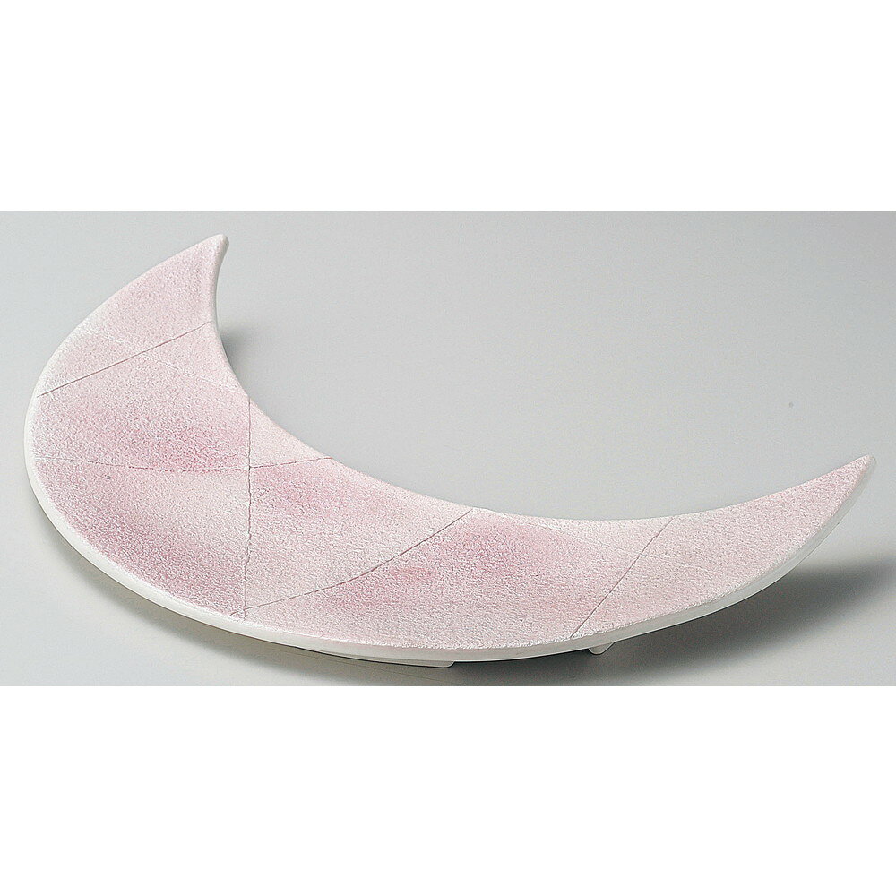 [商品名]　銀彩二色吹き三日月前菜[素材]　磁器[寸法]　32.5 x 12 x 2.7cmお店からご自宅まで、季節を問わず、様々なシーンでご利用いただける商品です。[ 32.5 x 12 x 2.7cm ] 磁器 日本製 一部の商品はメー...