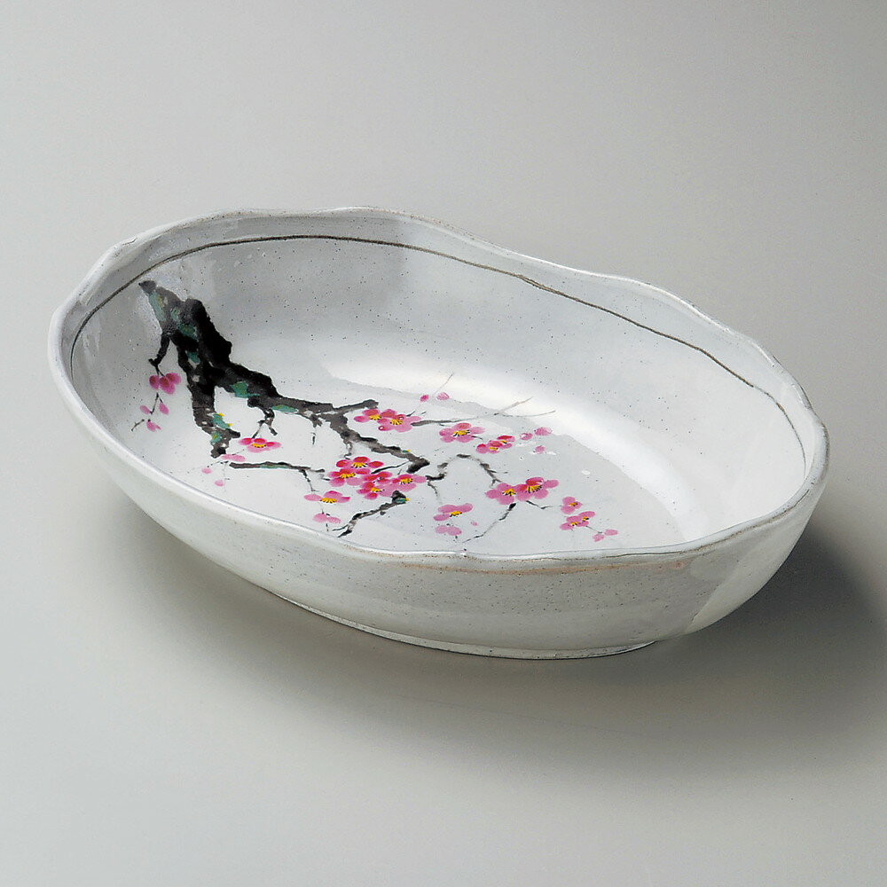 [商品名]　罫書紅梅楕円盛鉢[素材]　陶器[寸法]　24.5 x 18 x 6cmお店からご自宅まで、季節を問わず、様々なシーンでご利用いただける商品です。[ 24.5 x 18 x 6cm ] 陶器 日本製 一部の商品はメーカーよりお取り...