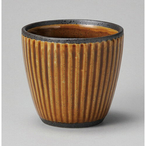 [商品名]　アメ釉ソギカップ[素材]　磁器[寸法]　φ8.7 x 8cmお店からご自宅まで、季節を問わず、様々なシーンでご利用いただける商品です。[ φ8.7 x 8cm ] 磁器 日本製 一部の商品はメーカーよりお取り寄せとなりますので、...