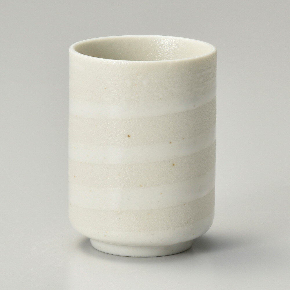 [商品名]　白らせん湯呑[素材]　磁器[寸法]　[ φ6.1 x 8.5cm 180cc ]お店からご自宅まで、季節を問わず、様々なシーンでご利用いただける商品です。[ φ6.1 x 8.5cm 180cc ] 磁器 日本製 一部の商品はメ...