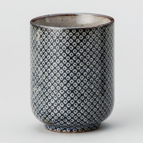 [商品名]　鹿の子湯呑[素材]　陶器[寸法]　[ φ6.5 x 8.5cm 180cc ]お店からご自宅まで、季節を問わず、様々なシーンでご利用いただける商品です。[ φ6.5 x 8.5cm 180cc ] 陶器 日本製 一部の商品はメー...