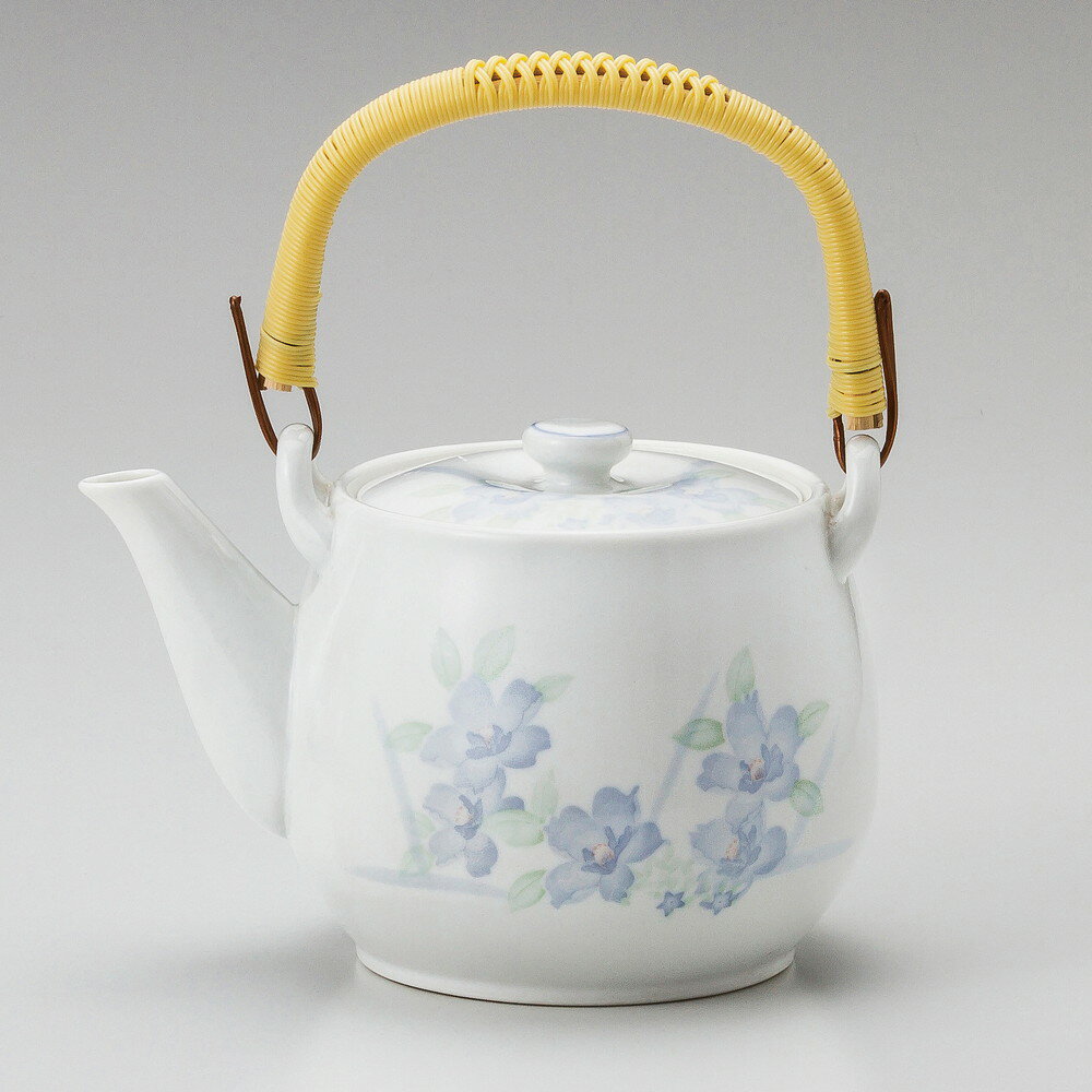 [商品名]　花のささやき7号土瓶[素材]　磁器[寸法]　[ 1450cc ]お店からご自宅まで、季節を問わず、様々なシーンでご利用いただける商品です。[ 1450cc ] 磁器 日本製 一部の商品はメーカーよりお取り寄せとなりますので、納期...