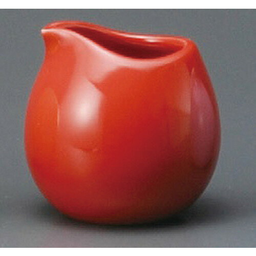 [商品名]　レッドクリーマー（大）[素材]　陶磁器[寸法]　[ 61 x 60mm・80cc ] お店からご自宅まで、季節を問わず、様々なシーンでご利用いただける商品です。[ 61 x 60mm・80cc ]メーカーからの取り寄せ商品の為、...