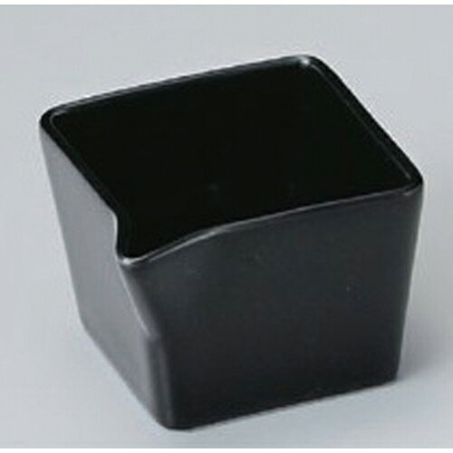 [商品名]　黒角片口鉢[素材]　陶磁器[寸法]　[ 6.1 x 5.2 x 4.4cm 90g ]お店からご自宅まで、季節を問わず、様々なシーンでご利用いただける商品です。[ 6.1 x 5.2 x 4.4cm 90g ] 強化 一部の商品...