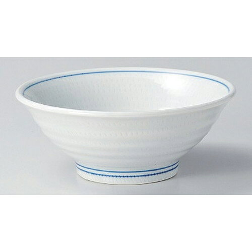 [商品名]　とちり彫5.8反丼[素材]　陶磁器[寸法]　[ 17.6 x 7.2cm 544g ]お店からご自宅まで、季節を問わず、様々なシーンでご利用いただける商品です。[ 17.6 x 7.2cm 544g ] 一部の商品はメーカーより...