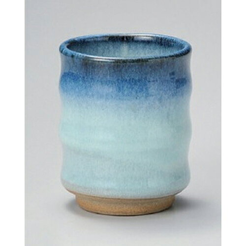[商品名]　青流し長湯呑 (小) [素材]　陶磁器[寸法]　[ 6.9 x 8.5cm (180cc) 213g ]お店からご自宅まで、季節を問わず、様々なシーンでご利用いただける商品です。[ 6.9 x 8.5cm (180cc) 213...