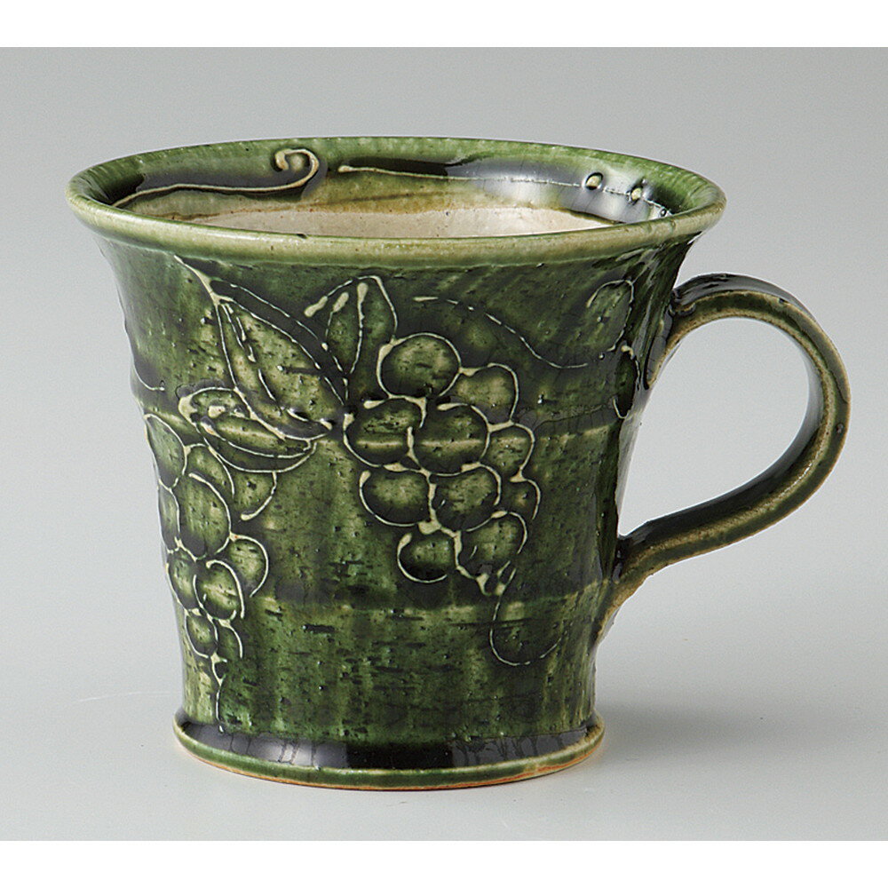 [商品名]　手技織部一珍ぶどうマグ[素材]　陶器[寸法]　品 : マグ x 1/9.8 x 11.8 x 8.5cm 箱 : 11 x 9.3 x 10.6cm 180g結婚式のお返し、母の日のプレゼント、退職祝いなど、さまざまな場面でご利...