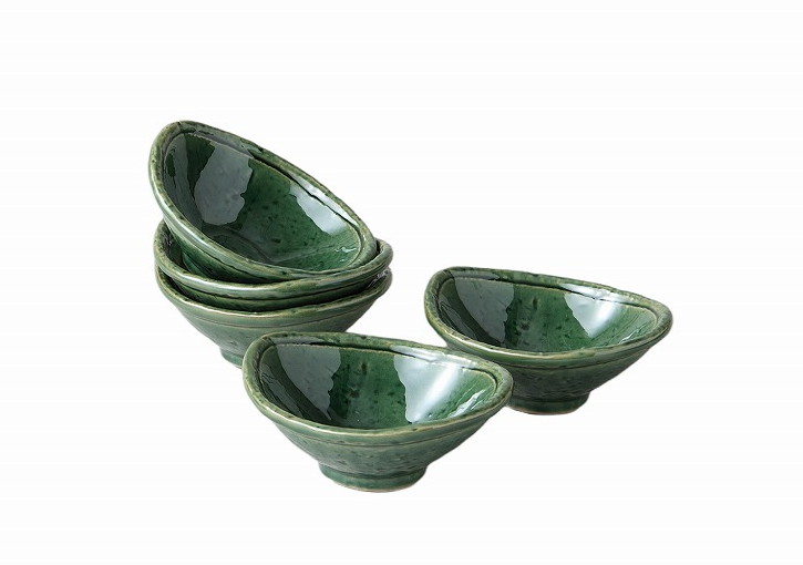 [商品名]織部玉渕小鉢 5ヶ組[素材]陶器・美濃焼[寸法]品：小鉢×5／9.5×8.5cm×4cm 箱：10.5×10.5×10cm結婚式のお返し、母の日のプレゼント、退職祝いなど、さまざまな場面でご利用いただけます。陶器の専門問屋が厳選し...