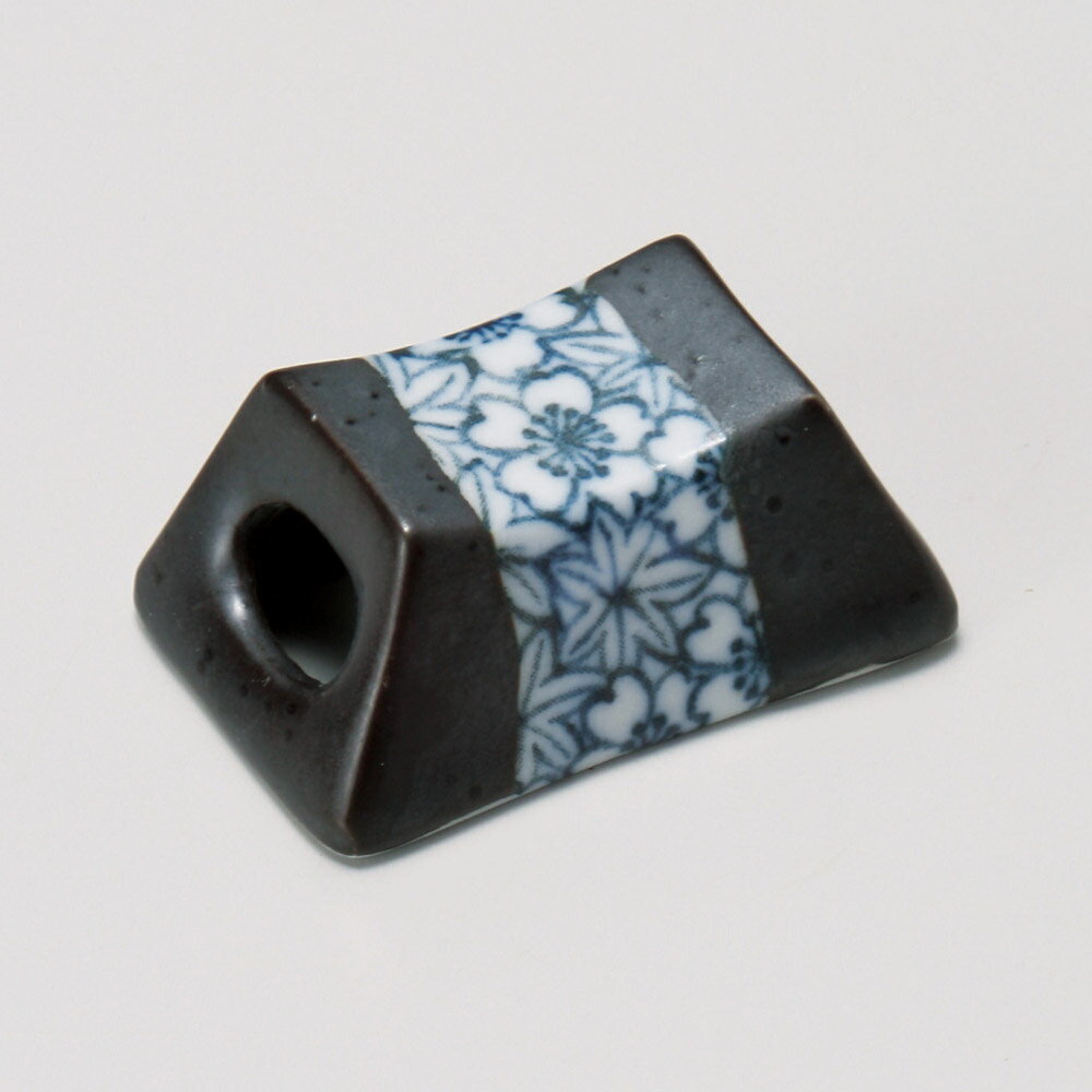 4.3×2.8×2※サイズはセンチ　