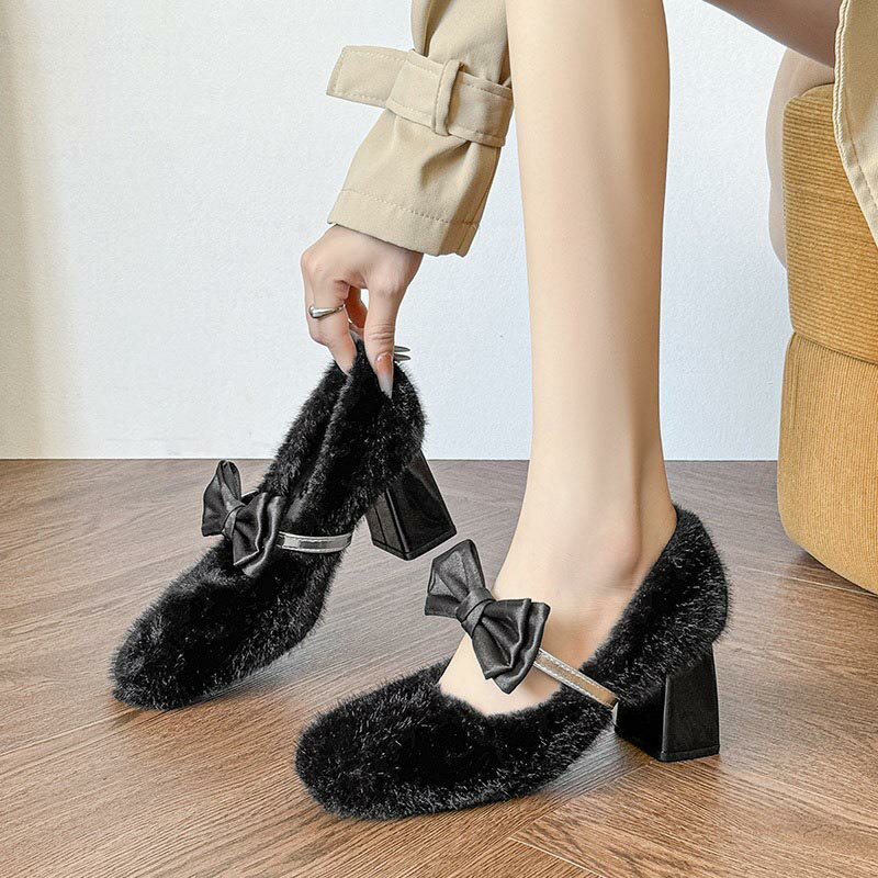 商品説明商品内容シューズ素材PU生産国中国サイズ【長さ】22.0cm-26.0cm【ヒール】約7cm甲高幅広の方には、ワンサイズ上の商品をおすすめ致します。履き心地、足の形状には個人差がございますので、お客様にピッタリのサイズを記載できませ...