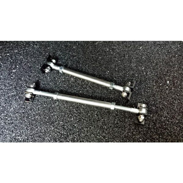 【注意事項】 ・ご注文前に必ずご確認ください。 ・納期については常に変動いたしますのでご注文前にご確認お願いします。 ・金額加算のある商品は弊社での注文処理時に訂正をいたします。自動加算ではありませんのでご注意ください。 リップスポイラー、...