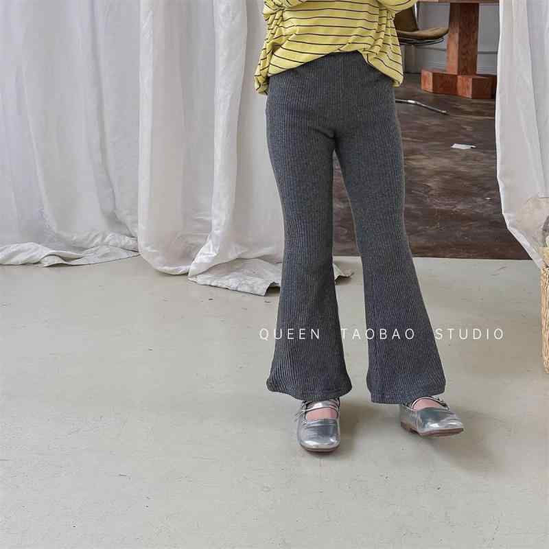 ・スタイル: 韓国版・生地: ポリエステル繊維・安全レベル: B類・パンツ丈: ロングパンツ・主な素材: ポリエステル100%・対象: 女の子・対象年齢: 3～8歳、100～140cm・デザイン: レギンス・股開き: 否・生地加工: 柔らか...