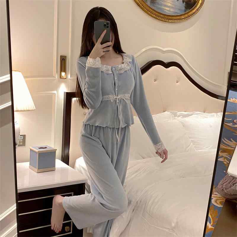 ・商品カテゴリ: セットアップ・素材: ポリエステル・生地: 海島絨・厚さ: 中程度・生地の厚さ: 181-200g/平方メートル・ネックライン: Vネック・袖丈: 長袖・パンツ丈: 長ズボン・機能: カジュアル、睡眠、ホームウェア・対象:...