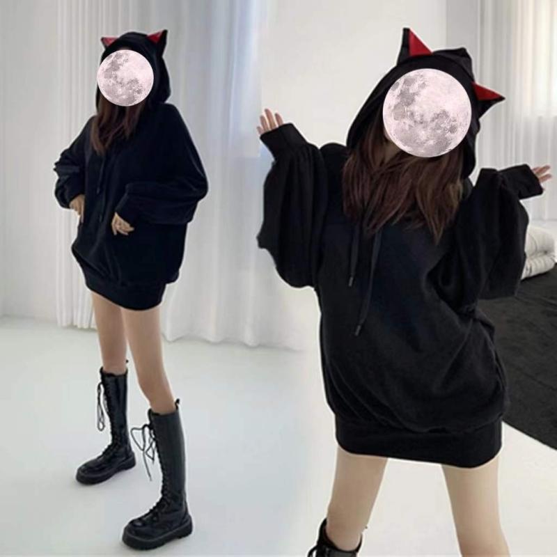 ・柄: 無地・スタイル: プルオーバー・フィット: ゆったり・組み合わせ: 単品・着丈: ミドル丈(50cm超～65cm以下)・袖丈: 長袖・袖のタイプ: レギュラー袖・ネックライン: フード付き・厚さ: 普通・特徴: 無地・素材: ポリエ...