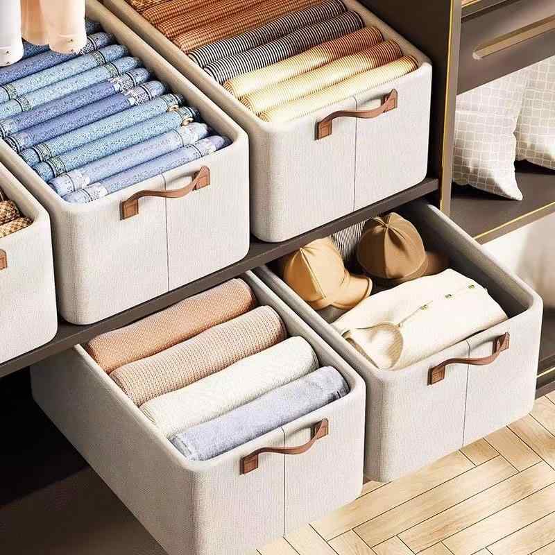 ・カテゴリ: 衣服収納ボックス・素材: 布・具体的な素材: 綿麻・収納場所: 寝室・機能: 折りたたみ, 防湿, 取り付け不要・折りたたみ: 可・キャスター: 無・手提げ: 可・容量: 28L・サイズ: 約47×28×20cm, 約30×2...