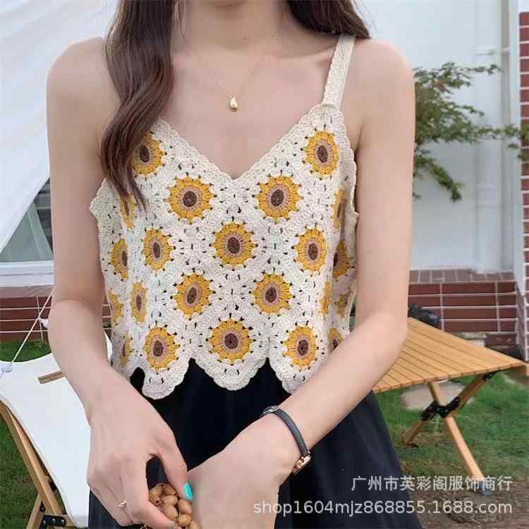 ・スタイル: 吊带款・版型: 宽松型・流行元素: 勾花・主な素材: 棉・主素材成分: 棉95%及以上・カラー展開: 绿色,藍色,杏色,黒色・サイズ展開: 均码・スタイル: 复古风・スタイルタイプ: 文艺复古・弾力: 微弹・対象年齢: 成人・...
