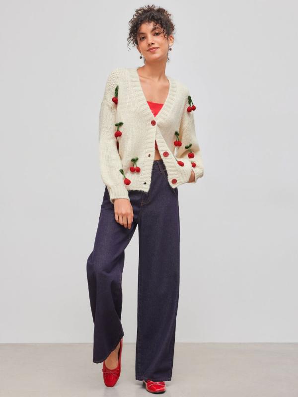 ・カテゴリ: ニット・素材: ポリエステル・柄: 立体的な桜・厚さ: 普通・スタイル: プルオーバー・シルエット: ルーズ・袖丈: 長袖・ネックライン: Vネック・着丈: ショート(40cm超～50cm以下)・カラー: アプリコット・サイズ...