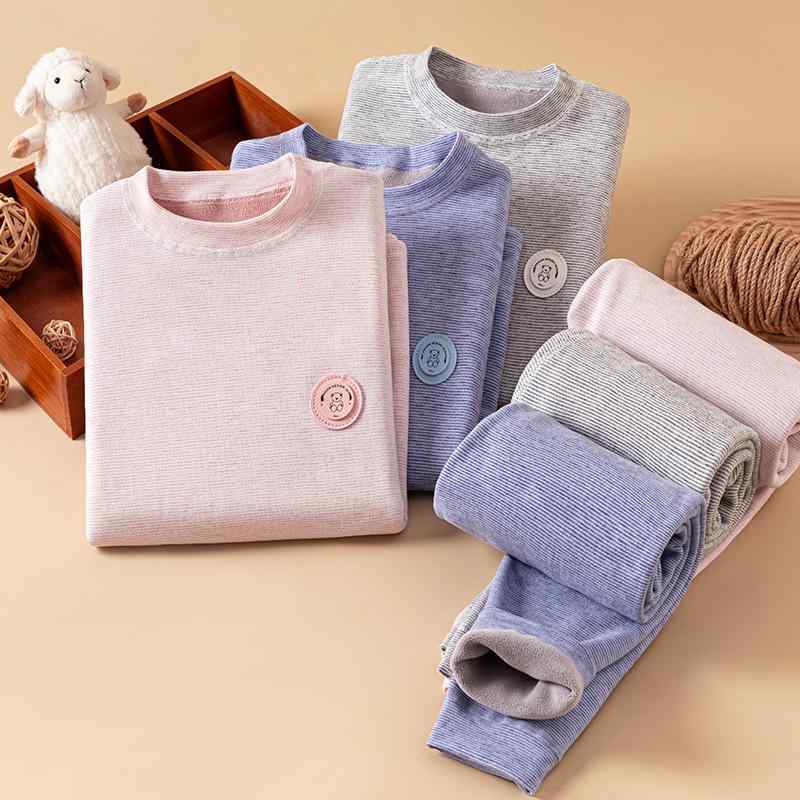 ・対象年齢: 中小童(3~8歳, 100~140cm) ↵・性別: 男女兼用↵・素材: アクリル89%、三菱美雅碧↵・生地加工: 柔らか обработка↵・特徴: 保温↵・ネックライン: ラウンドネック↵・柄: カートゥーン↵・厚さ: ...