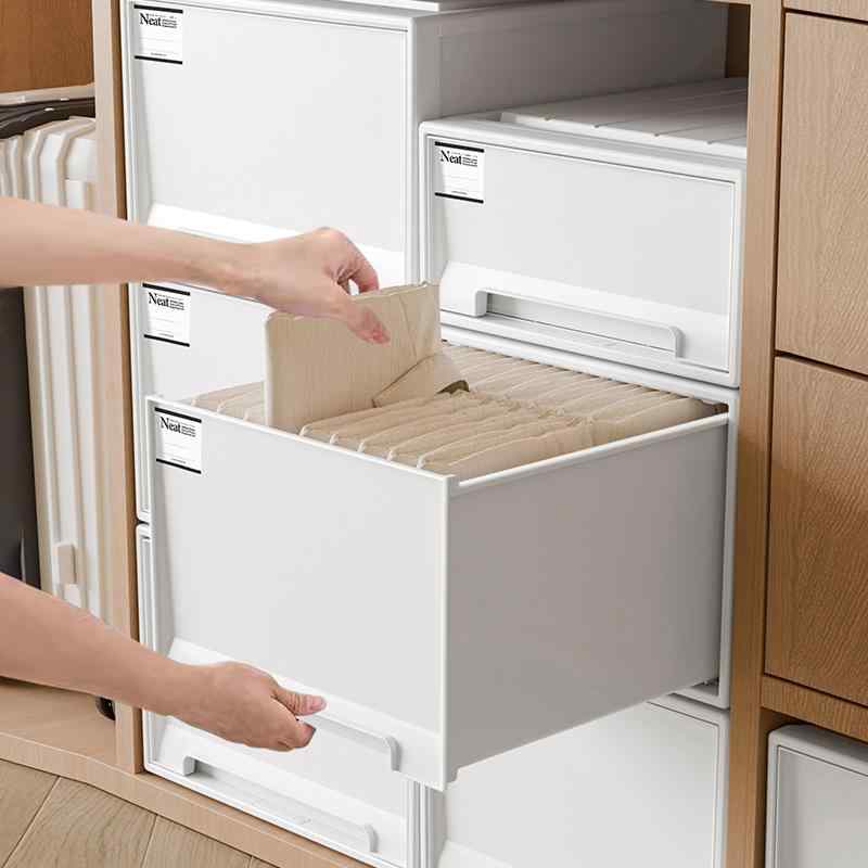 ・商品カテゴリ: 衣類収納ボックス・素材: プラスチック(PP)・収納シーン: 寝室, 書斎, 物置, クローゼット・対象物: 靴, 下着, 靴下, セーター, ブラジャー, 衣類・スタイル: 現代シンプル・柄: 無地・容量: 45L・サイ...