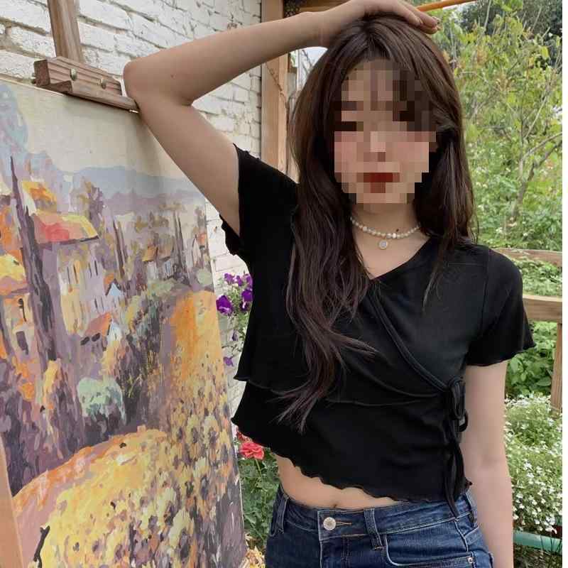 ・カテゴリ: Tシャツ・スタイル: 快適休闲・主な素材: ポリエステル・柄: プリント・柄: 無地・ネックライン: Vネック・袖丈: 短袖・袖型: 通常袖・フィット: スリムフィット・カラー展開: ホワイト、ブラック、ライトイエロー、ピンク...