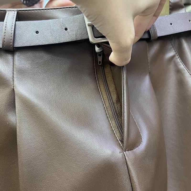 ・主面料成分: PU・パンツ丈: ショートパンツ・ウエスト: ハイウエスト・厚さ: 厚手・カラー: ブラック, コーヒー色・サイズ: XS, S, M, L, XL, 2XL, 3XL, 4XL・スタイル: スクールガール風・デザイン: ス...