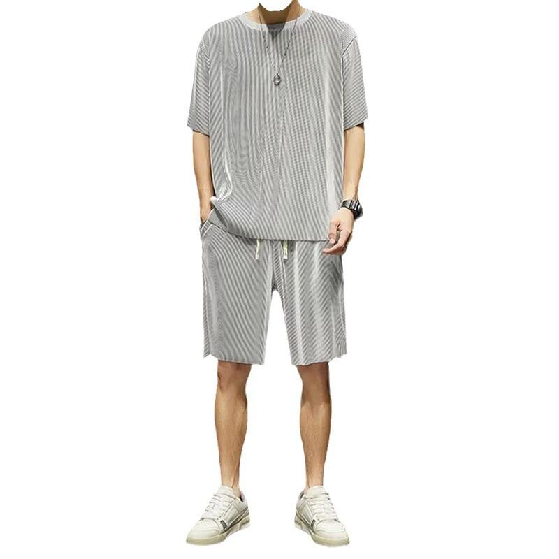 ・カテゴリ: メンズカジュアルセットアップ・スタイル: 韓国・厚さ: 薄手・パンツ丈: ハーフパンツ、ミディアムパンツ・トップススタイル: Tシャツ・袖丈: 五分袖・フード: なし・素材: ポリエステル80%・シーン: カジュアル・カラー:...