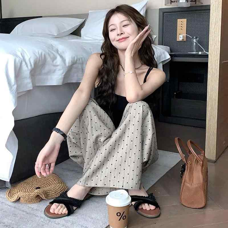 ・カテゴリ: カジュアルパンツ・スタイル: 通勤、エレガント・デザイン: ベーシック・パンツ型: ワイドレッグ・パンツ丈: フルレングス・厚さ: 薄手・素材: ビスコースレーヨン・素材構成: 再生セルロース繊維95%以上・対象: 女性・カラ...