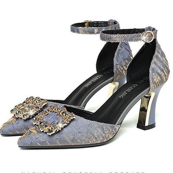 項目名: カテゴリ値: 高跟鞋 項目名: つま先の形状値: 尖头 項目名: 素材値: PU 項目名: スタイル値: 韩版 項目名: 対象値: 女性 項目名: ヒールの高さ値: ミドルヒール(3-5cm) 項目名: 柄値: 無地 項目名: シ...