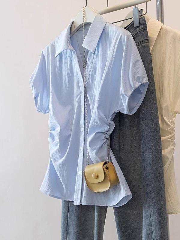 ・カテゴリ: シャツ・素材: スパンデックス・袖丈: 半袖・スタイル: プルオーバー・フィット: ゆったり・着丈: ミドル丈 (50cm超65cm以下)・ネックライン: ポロネック・袖のタイプ: その他・流行の要素: Vネック・カラー: ス...