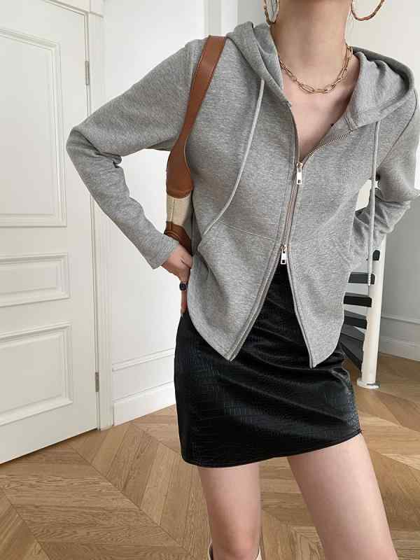 ・カテゴリ: 卫衣/绒衫・柄: 無地・スタイル: 通勤・袖丈: 長袖・袖タイプ: レギュラー袖・ネックライン: フード付き・シルエット: ゆったり・着丈: ミドル丈・素材: 綿・主な素材: 綿・主な素材の混紡率: 95%以上・前立て: ジッ...