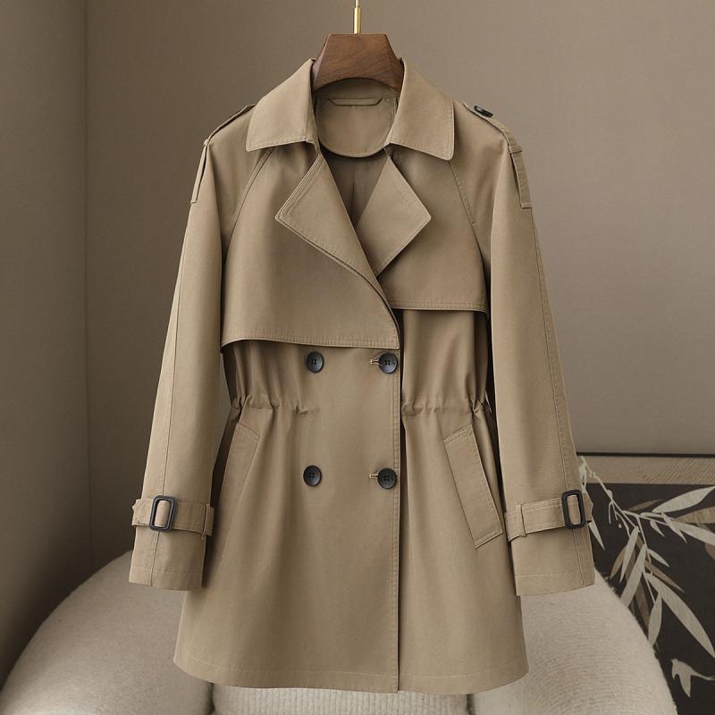 ・素材: 綿、ポリエステル・柄: 無地・厚さ: 中・シルエット: スリム・着丈: ミドル丈(65～80cm)・ネックライン: ハーフオープンカラー・袖丈: 長袖・デザイン: ポケット・加工: 防しわ加工・カラー: カーキ、グリーン・サイズ:...