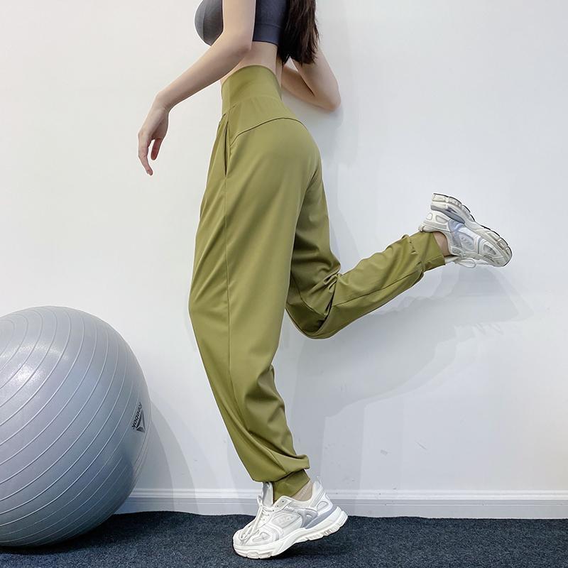 ・パンツ丈: 長ズボン・誤差範囲: 1～2cm・適用性別: 女性・対象年齢: 成年・スタイル: カジュアル、スポーツカジュアル・生地名称: ポリエステル・生地成分: ポリエステル95%・裏地名称: スパンデックス・裏地成分: スパンデックス...