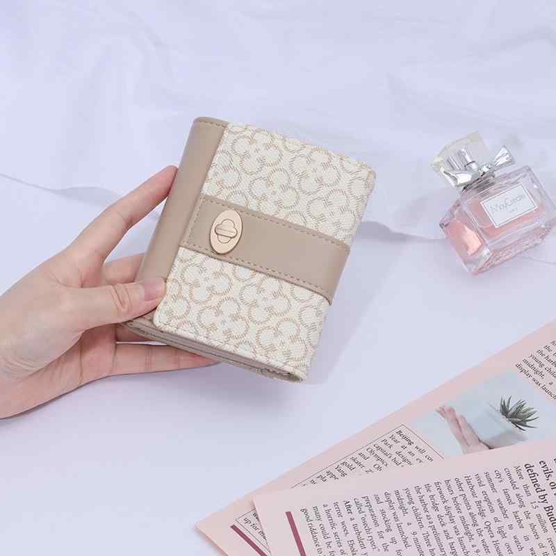 ・素材: PU・財布の折りたたみ数: 三つ折り・スタイル: ストリート・デザイン: 花柄・カラー: ブラック、グリーン、ピンク、ブルー、アプリコット、ブラウン・機能: 通気性、防水、超軽量、耐摩耗性