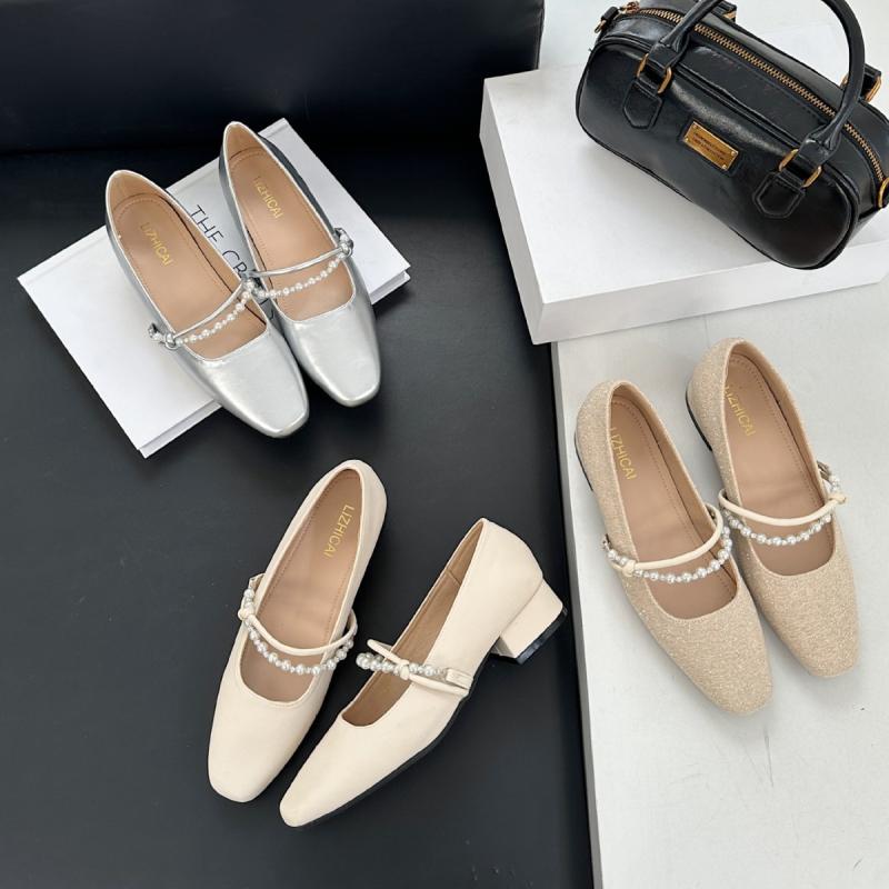 ・流行要素: ビーズ, 浅口, 太めヒール・靴のつま先の形状: スクエアトゥ・アッパー素材: PU・スタイル: 韓国版・対象: 女性・ヒールの高さ: ミドルヒール（3-5cm）・パターン: 無地・適した季節: 夏, 冬, 春, 秋・カラー:...