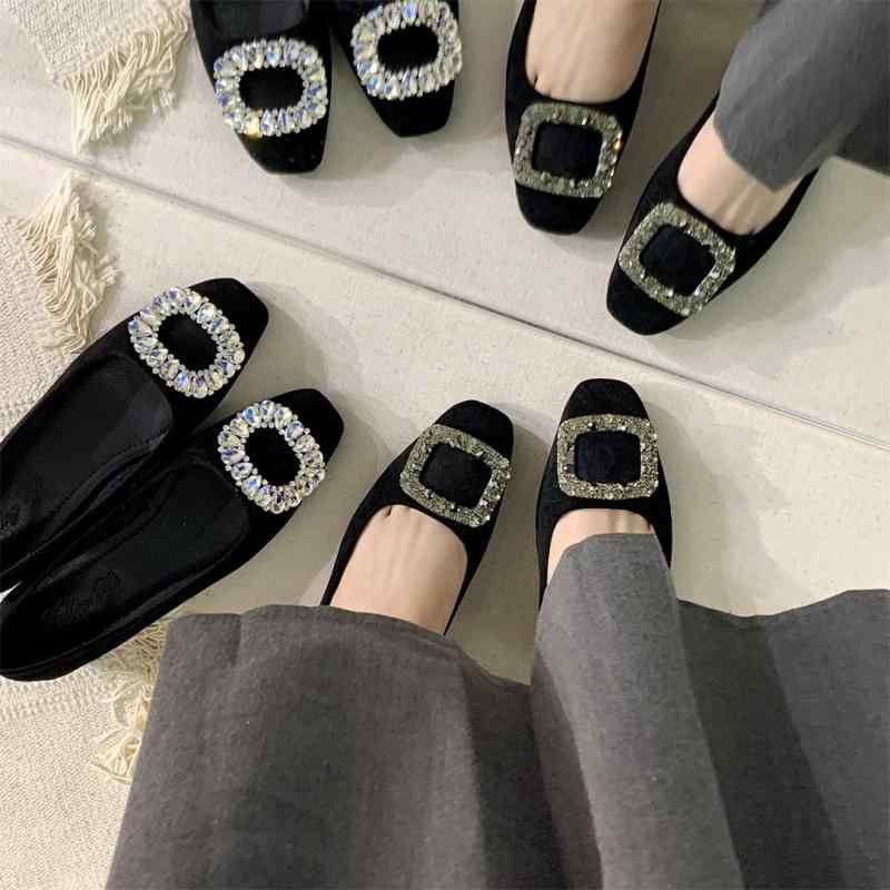 ・流行要素: その他・つま先の形状: スクエアトゥ・アッパー素材: スエード・スタイル: 韓国風・対象: 女性・柄: 無地・シーズン: オールシーズン（春夏秋冬）・カラー: ブラック（ヒール高4cm、ヒール高2.2cm）・サイズ: 35, ...