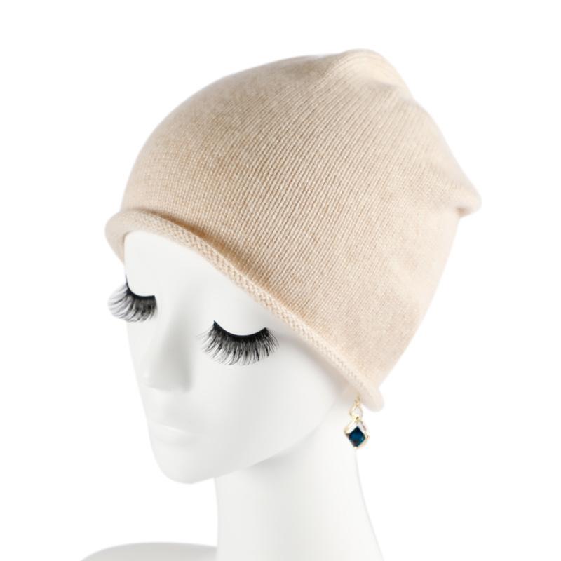 ・カテゴリ: ニット帽・適合シーズン: 冬・帽子の種類: 丸型・つばの形状: つばなし・カラー: 青, 紫, ベージュ, 黒, 薄灰, 赤, キャラメル, エンジ, スモークブルー, ピンク, 灰色・機能: 保温・スタイル: オリジナルデザ...