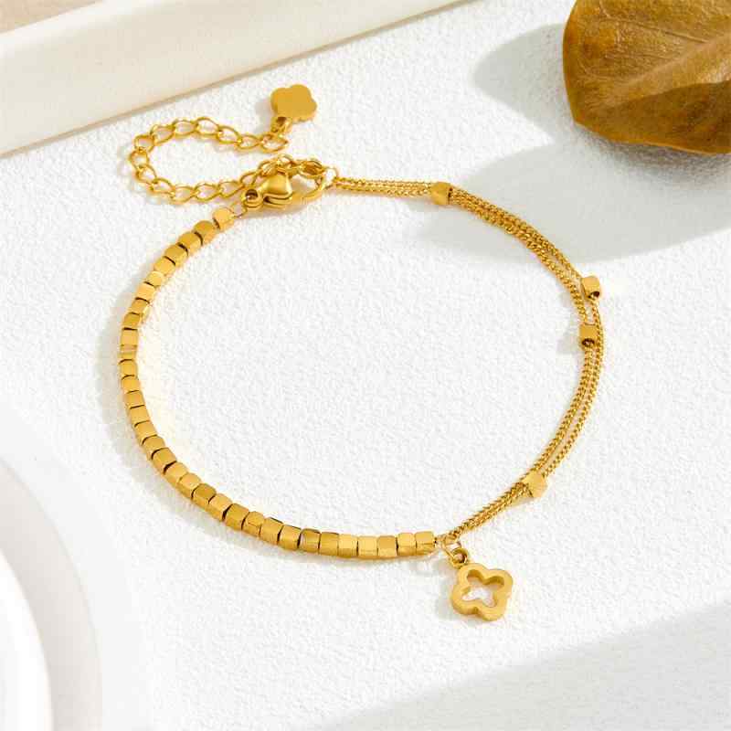 ・素材: チタン鋼・処理方法: 電気メッキ・スタイル: 女性用・デザイン: 花・カラー: ゴールド・流行要素: 花・カテゴリー: ブレスレット・対象: 女性・テイスト: INSスタイル、個性・モチーフ: 植物、花卉