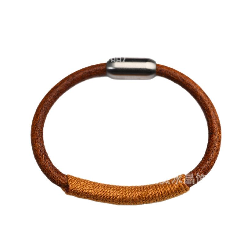 ・素材: チタン鋼・加工: 手編み・スタイル: 男女兼用・造型: その他・適用対象: 男女兼用・色: ベージュ(女)、グリーン(女)、ブルー(女)、イエロー(女)、レッド(女)、ベージュ(男)、グリーン(男)、イエロー(男)、レッド(男)、...