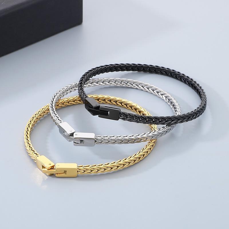 ・素材: チタン鋼・処理: 電気メッキ・スタイル: メンズ・形状: 幾何学型・カラー: スチール, ゴールド, ブラック・流行要素: ライン・スタイル分類: 個性派・商品カテゴリ: ブレスレット・対象: メンズ