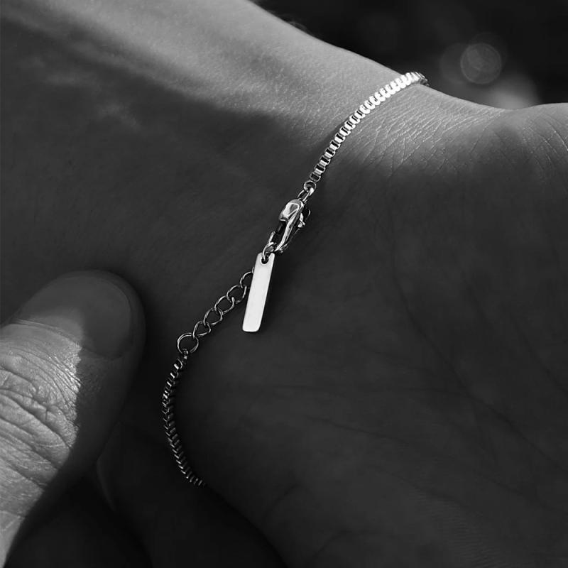 ・素材: ステンレス・処理: 電気メッキ・スタイル: メンズ・デザイン: 幾何学型・アイテム: ブレスレット・対象: 男性・カラー: 18Kゴールド, プラチナ・サイズ: 15+2cm, 18+2cm, 20+2cm・スタイル分類: ファッ...