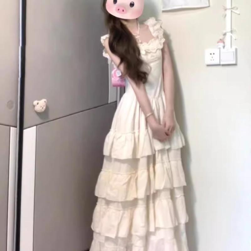 ・素材: ポリエステル・柄: 無地・デザイン: 刺繍/エンブロイダリー・スタイル: ベーシック・セット内容: ワンピース・スカート丈: ロング・スカートタイプ: プリンセス・ネックライン: スクエアネック・袖丈: 半袖・袖タイプ: フリル袖...