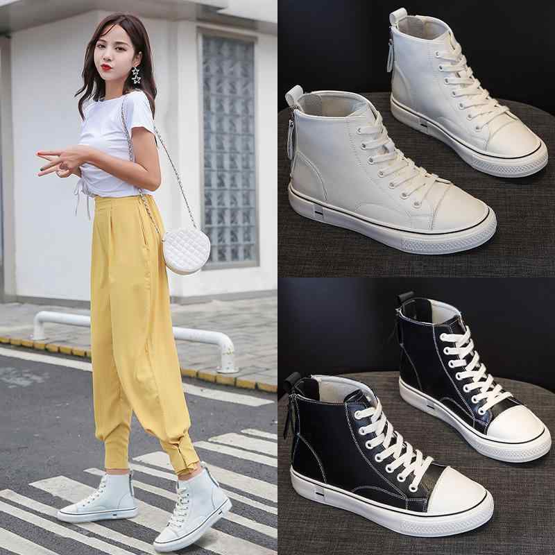 ・スタイル: 快適・人気要素: ステッチ・つま先の形状: ラウンド・アッパー素材: 牛革（スエードを除く）・皮革の特徴: 牛二層革・対象: 女性・ヒールの高さ: ローヒール（1-3cm）・柄: 無地・適した季節: 冬、春、秋・カラー: ブラ...