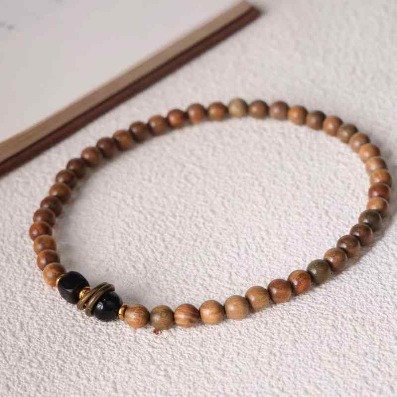 ・項目: 素材・値: 檀木・項目: カテゴリ・値: 手串・値: 家居、オフィス・値: 金丝楠木・値: 0.8cm・値: 現代的・値: 木質