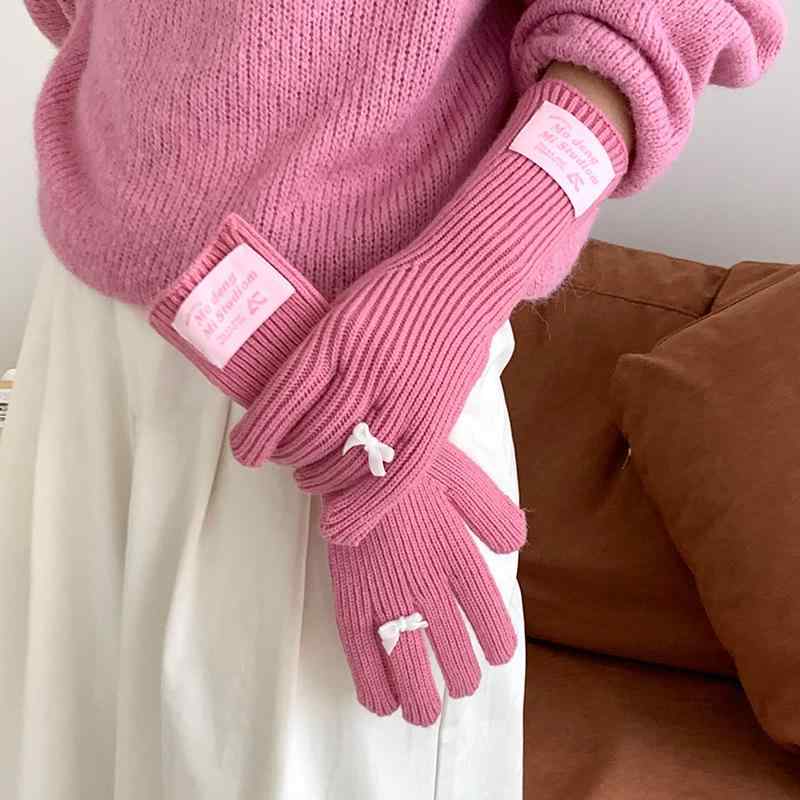 ・機能: 触屏、保温・スタイル: 分指手袋・カラー: ピンク、黄緑、ブラック、レッド、湖青、イエロー、グレー、キャラメル、コーヒー、ブラウン、ブルー、グリーン、ホワイト、ベージュ、パープル・サイズ: フリー・素材: ポリエステル・主素材含有...