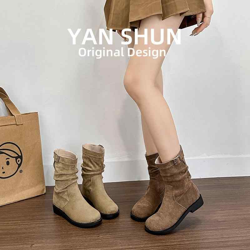 ・商品カテゴリ: ブーツ・対象年齢: 成人・アッパー素材: スエード・ソール素材: ゴム・性別: 女性・スタイル: 韓国版・つま先の形状: ラウンドトゥ・ヒールの形状: 太ヒール・ヒールの高さ: フラット・人気のブーツ: スキニーブーツ・人...