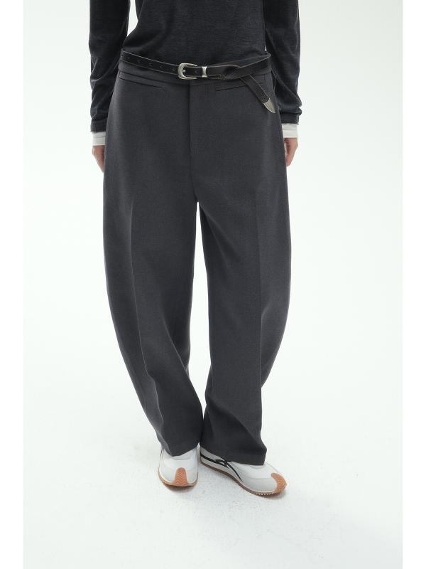 [ "・素材: 聚酯纤维、纤维", "・スタイル: 基本款", "・パンツ型: 宽松型", "・パンツ丈: 九分丈", "・腰: 低腰", ...