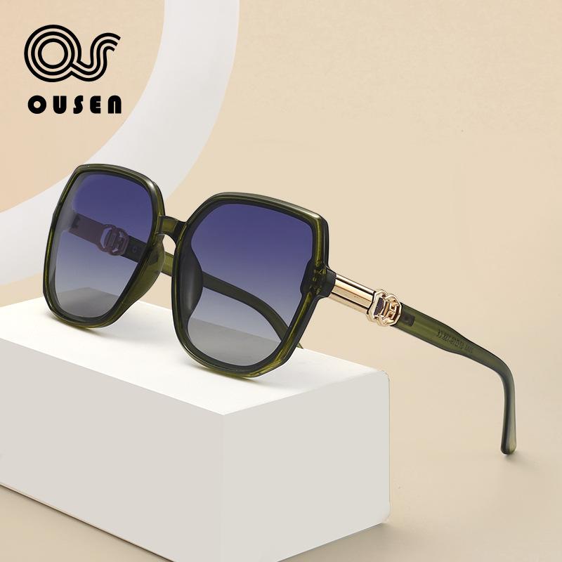 ・レンズカラー: グレー・フレームカラー: ゴールド・透過率分類: 3・眼鏡構造: フルフレーム・UVカット: UV400・適用シーン: 旅行、アウトドアスポーツ、ファッション・流行要素: 四角形・度付き対応: 不可・カラー: ブラック、ブ...