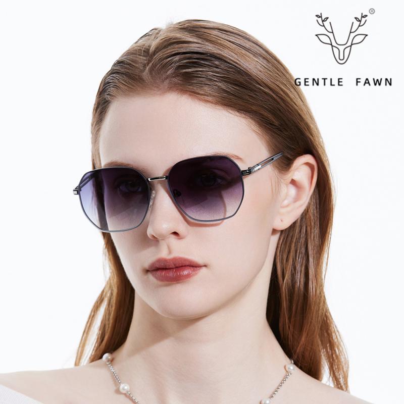 ・镜片カラー: グレー・鏡架カラー: シルバー・透射比分類: 3類/遮陽鏡・眼鏡構造: フルリム・抗UV等級: UV400・適用シーン: 旅行、ファッション、運転・流行要素: メガネ・型番: 33149・カラー: C2シルバーフレーム 漸進...